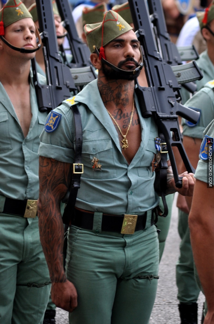 Alakasız Fotoğraflarda Sinir Bozucu Derecede Güzel Çıkan 33 Fotojenik ...