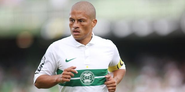 Alex'ten Teknik Direktörlük Açıklaması - Onedio