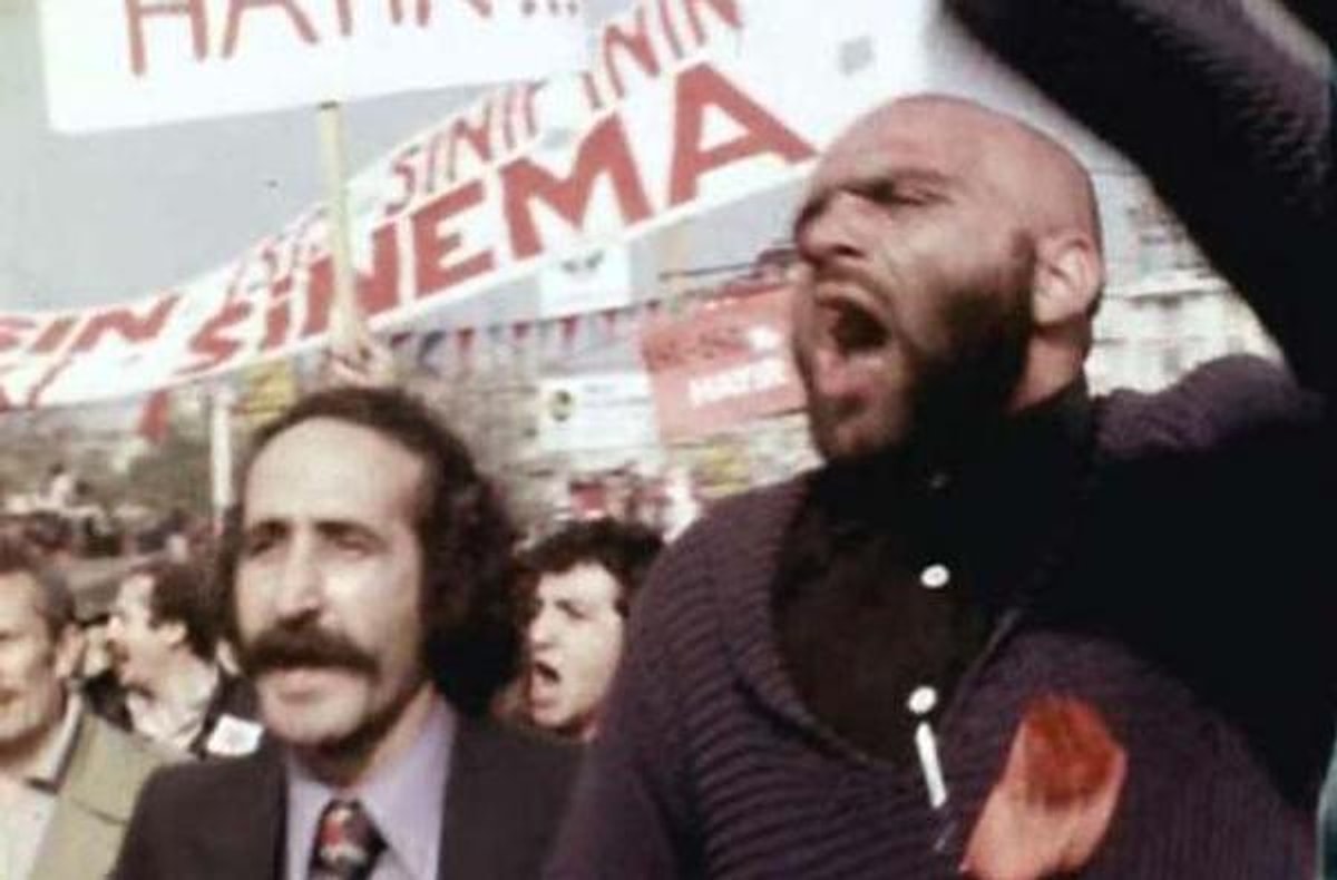 Bir Yeşilçam Emektarı: Yadigar Ejder Hakkında Bilmeniz Gereken 8 Şey ...