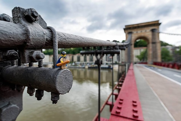 Lego Karakterlerin Günlük Hayata Ayak Uydurduğu 37 Eğlenceli Fotoğraf
