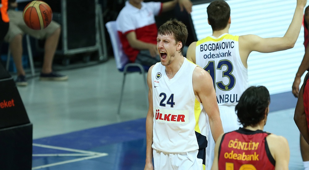 Fenerbahçe Ülker 67-59 Galatasaray Liv Hospital - Onedio