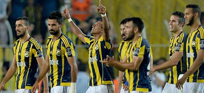 Fenerbahçe UEFA'ya Bildirdiği Kadrosunda 2 Değişiklik Yaptı - Onedio