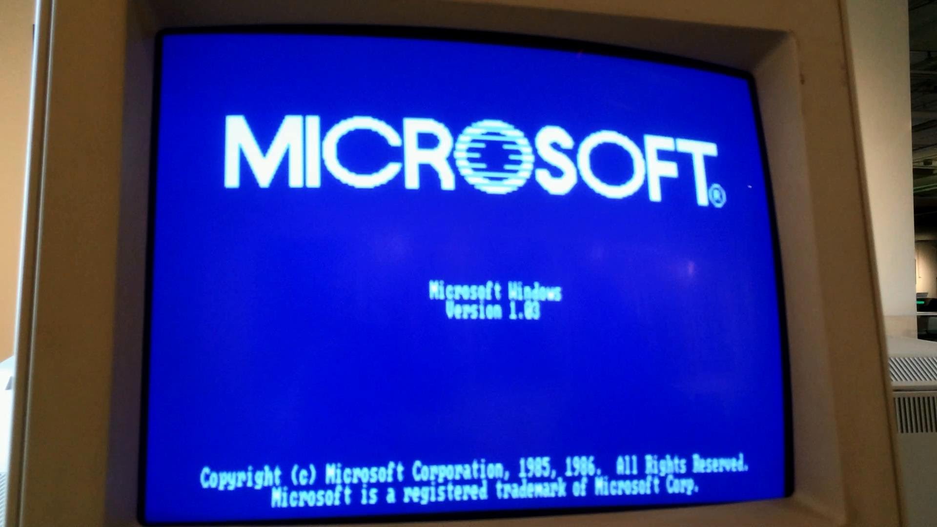 Merakla Beklenen Windows 1.0 Önümüzdeki Ay Satışta! - Onedio