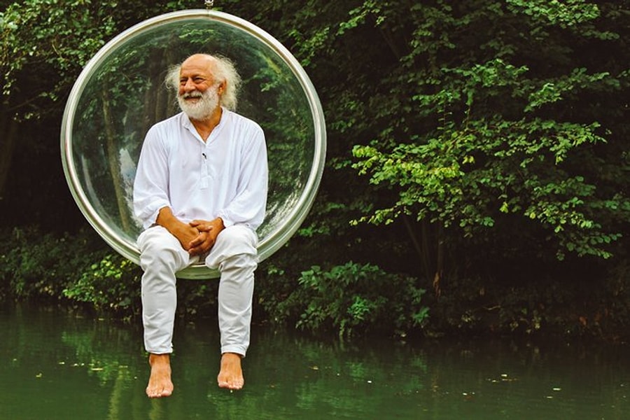 Alice Harikalar Diyarına Büyük Rakip: 65 Yaşındaki Palyaço Slava ...