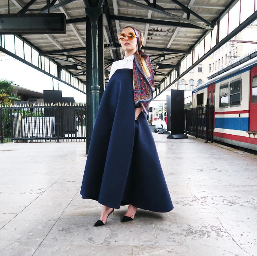 Tarzıyla Instagram'da Fırtınalar Estiren 17 Muhafazakar Moda Bloggerı ...