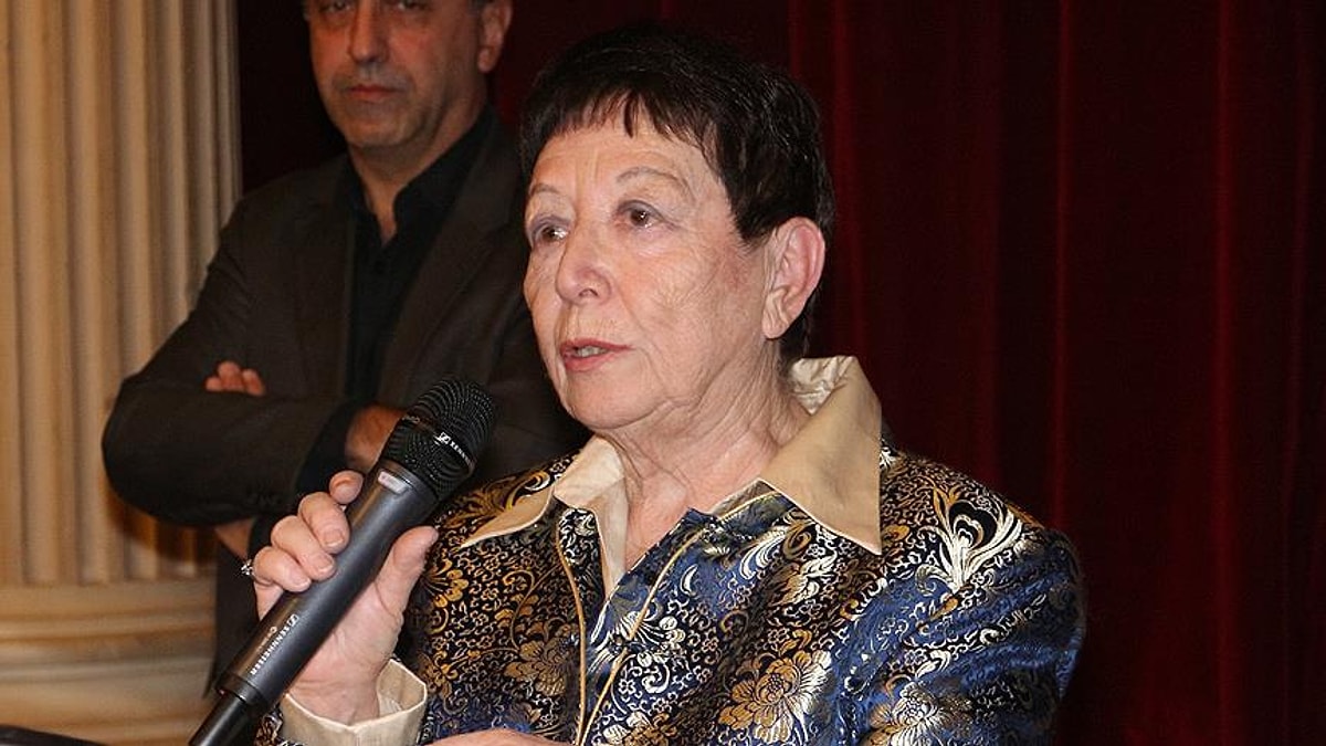 Yazar Oya Baydar'a Fransa'da Edebiyat Ödülü - Onedio