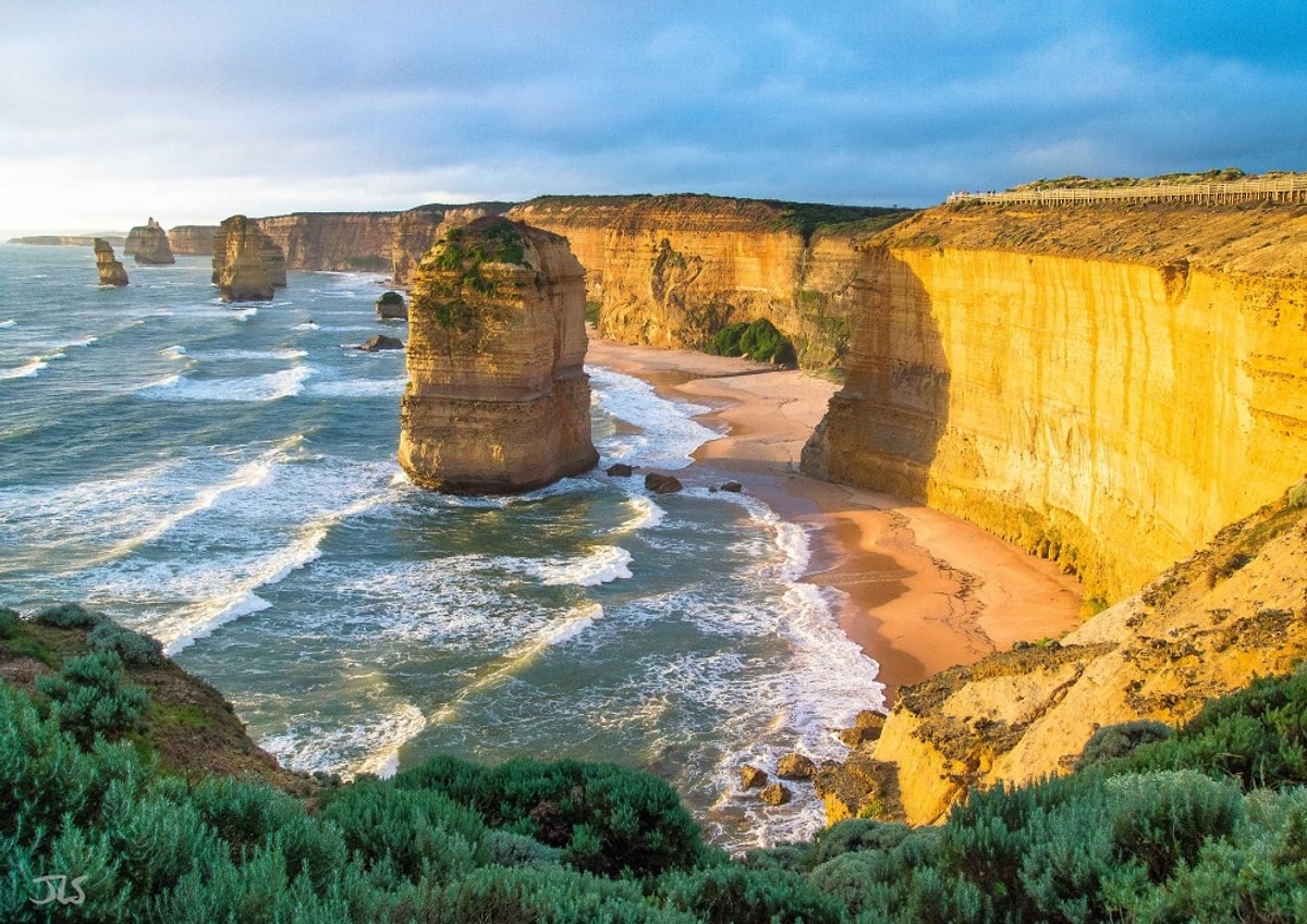 15 Mesmerizing Views From Around The World That Will Take Your Breath ...