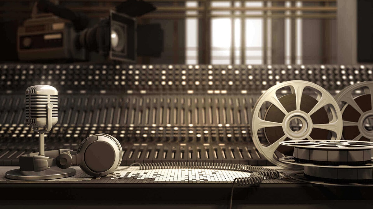 Polat Alemdar Dahil! Hayvan Gibi Karizma Sesiyle Başrolleri Konuşturan ...