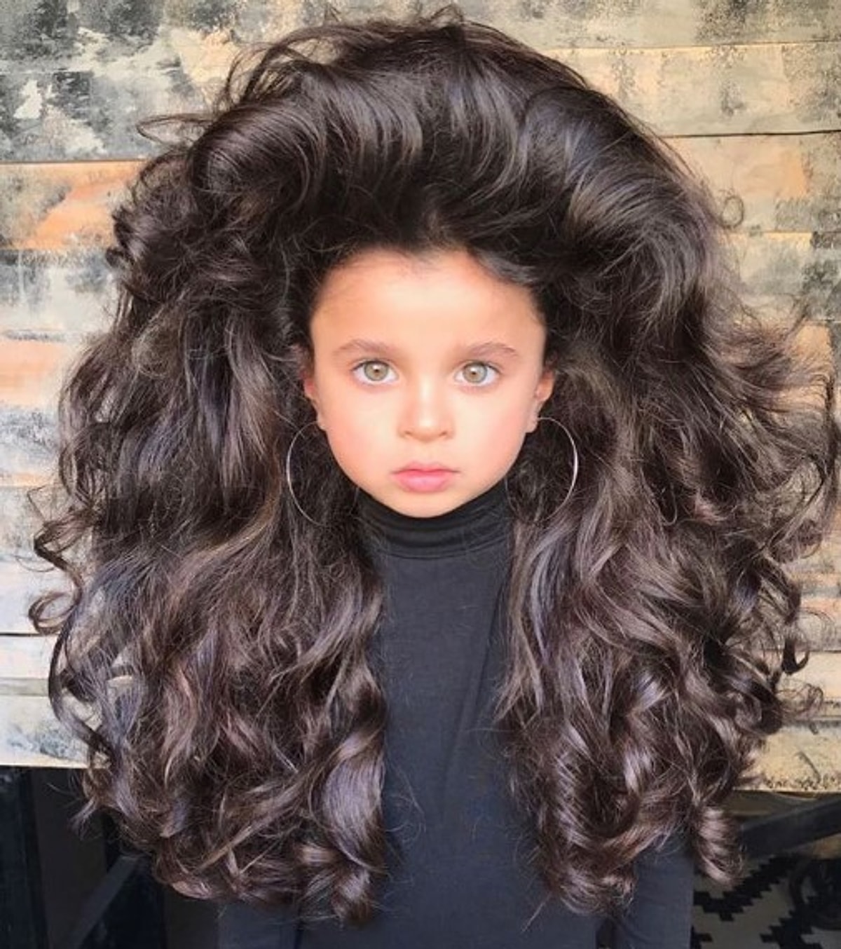 Çarpıcı ve Benzersiz Görünüşlere Sahip Oldukları İçin Ünlü Olan 15 ...