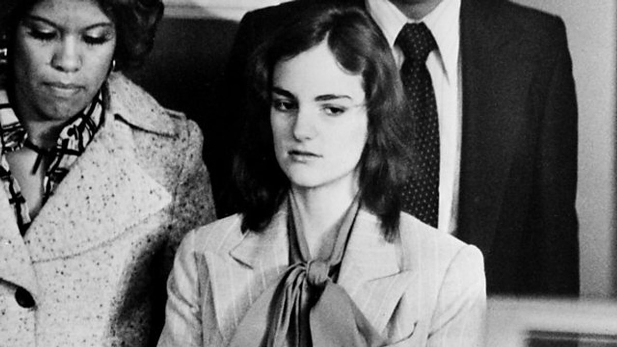 Varlıklı Bir Ailenin Varisiyken Kendisini Kaçıran Kişiye Aşık Olup ...