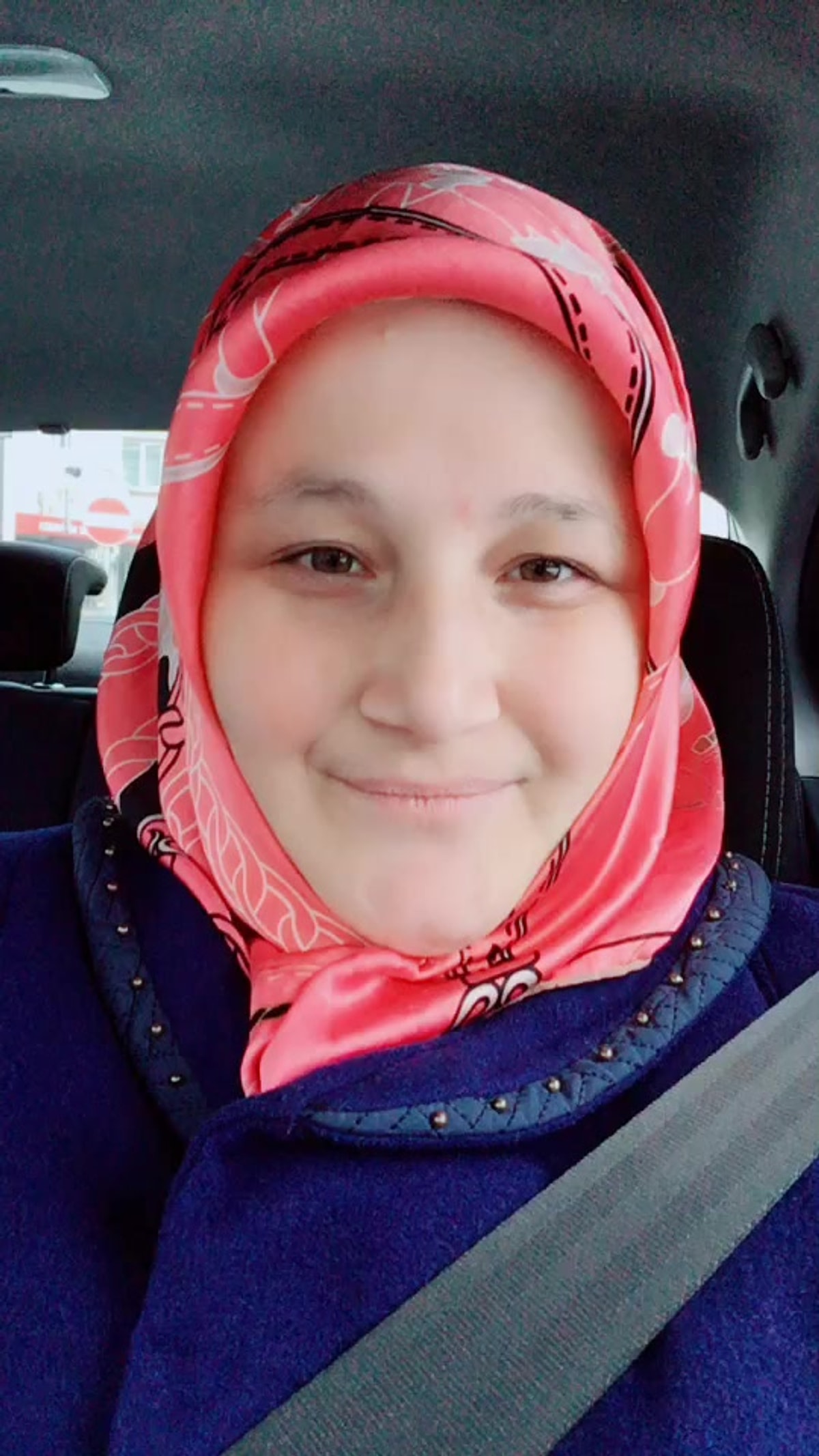 Tarikatlardan Çıkarak TikTok Fenomeni Olan Zeynep Abla ve Eşinin ...