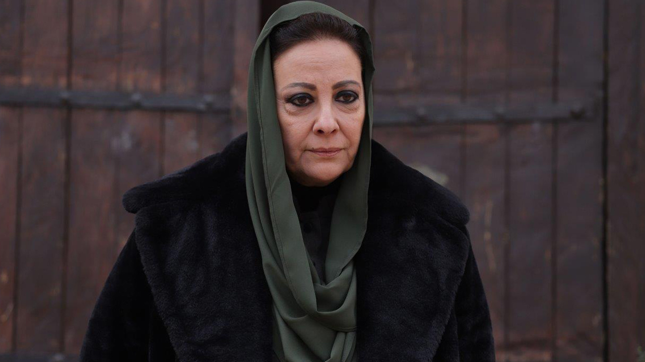 Hercai 49. Yeni Bölüm Fragmanı... Azize Büyük Gerçeği Açıklıyor - Onedio