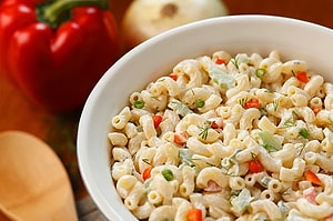 Nisan Ayının En Lezzetli Sebzelerinden Olan Taze Soğan ile ...