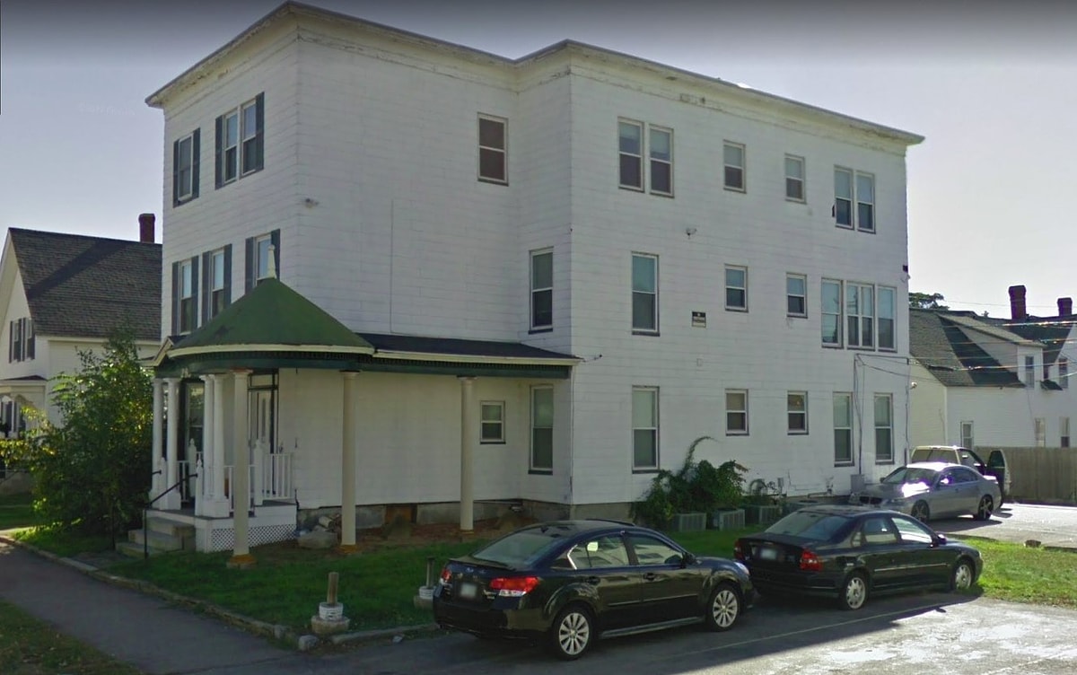 Yaşadığı Apartmanda Ardında Hiçbir İz Bırakmadan Adeta 'Buhar' Olup ...