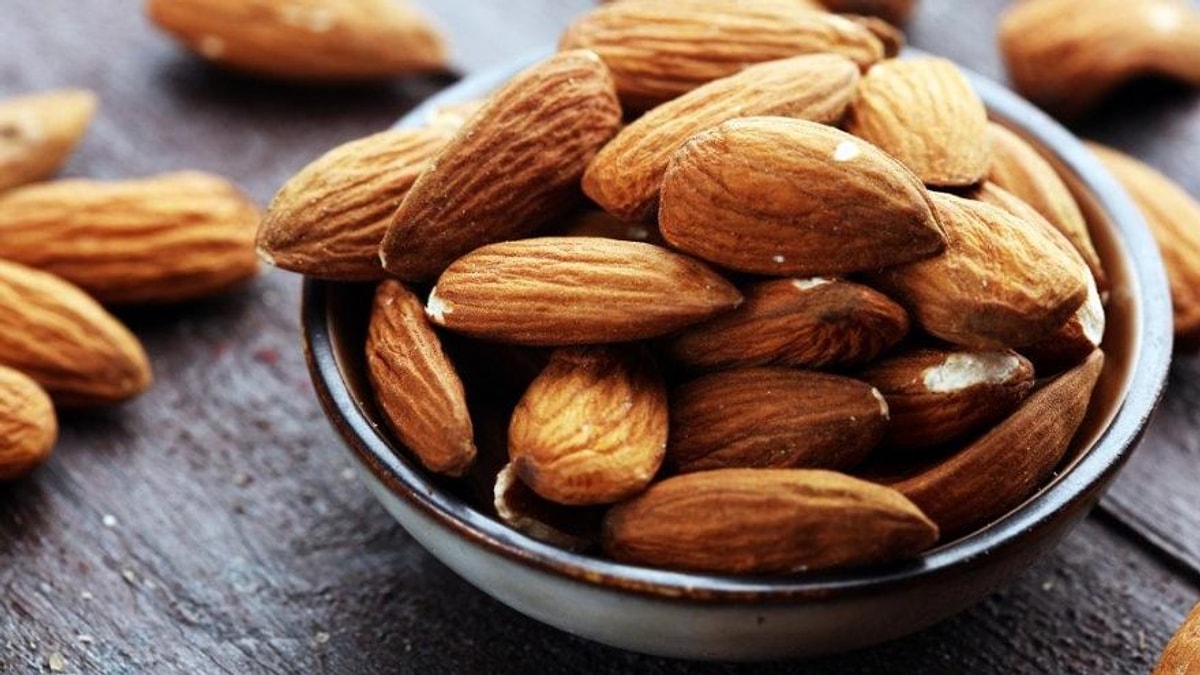 Badem Neye İyi Geliyor? Badem'in Faydaları Nelerdir? - Onedio