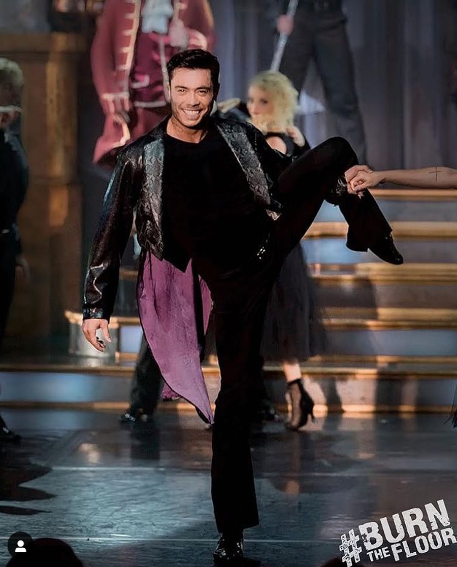 Yine Düştük! Çektiği Dans Videolarıyla Hepimizin Gönlünü Fethedip ...