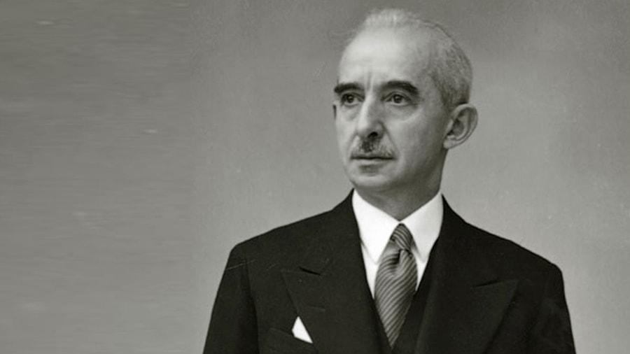 İsmet Paşa'nın "40 Paranın" Hesabını Yaptığı Türk Hava Kurumu Anısını ...