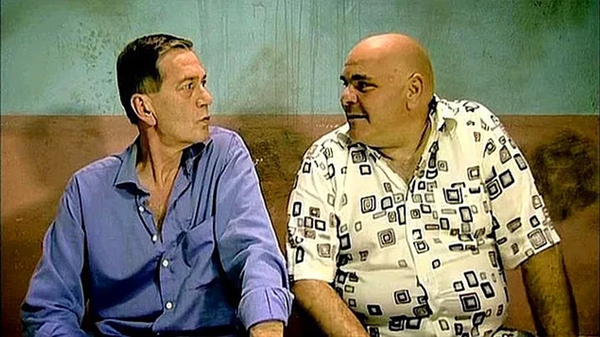 Pardon Konusu Nedir? Pardon Filmi Oyuncuları Kimlerdir? - Onedio