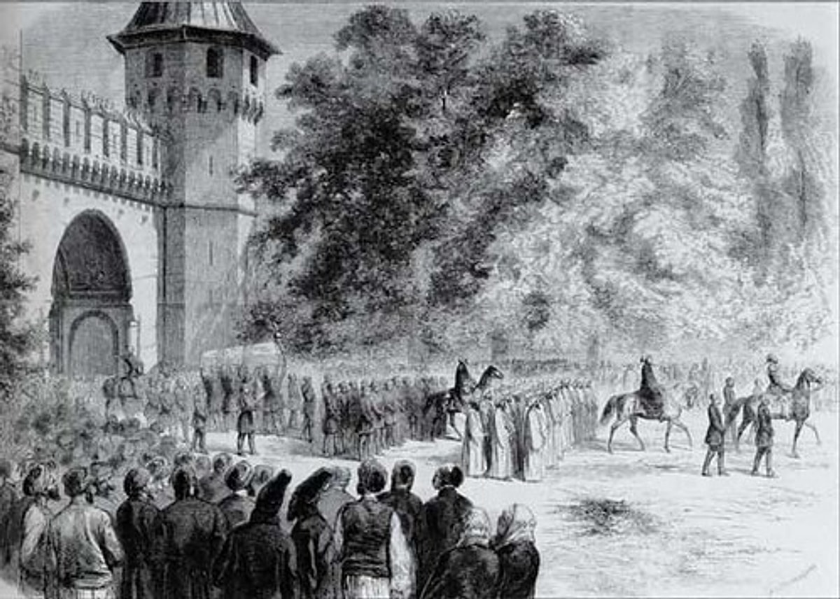 Fala İnanma Falsız Kalma! Yıldızlara Bakarak Ülke Yöneten Osmanlı ...