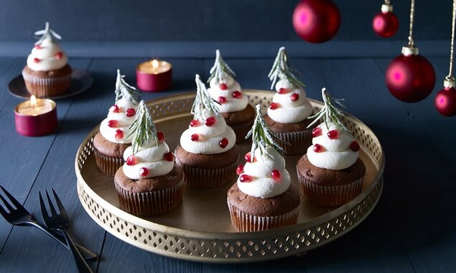 Sunumlarıyla Yılbaşı Partilerine Eğlence Katacak Yeni Yıl Temalı ...