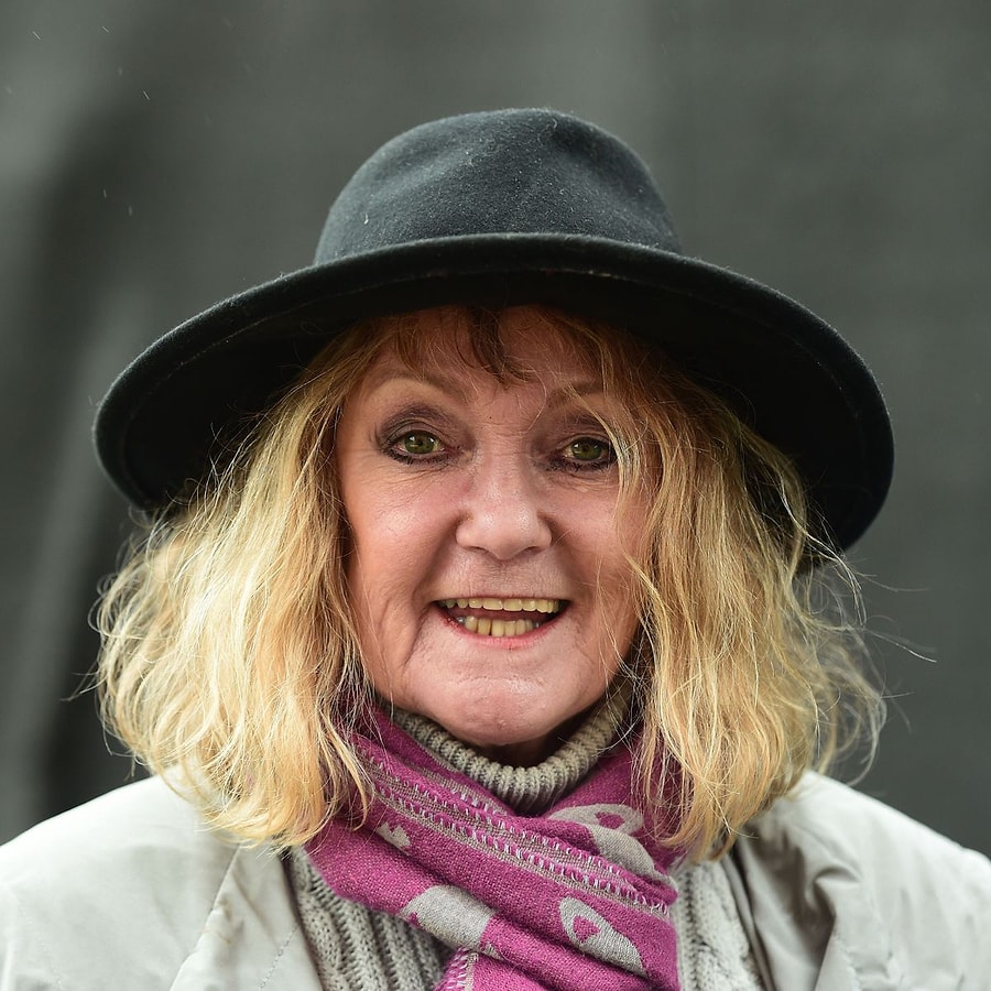 BBC'nin Dünyaca Ünlü Sunucusu Janice Long Vefat Etti! Janice Long ...
