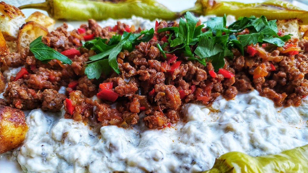 Ali Nazik Tarifi ve Malzemeleri: Ali Nazik Nasıl Yapılır? - Onedio