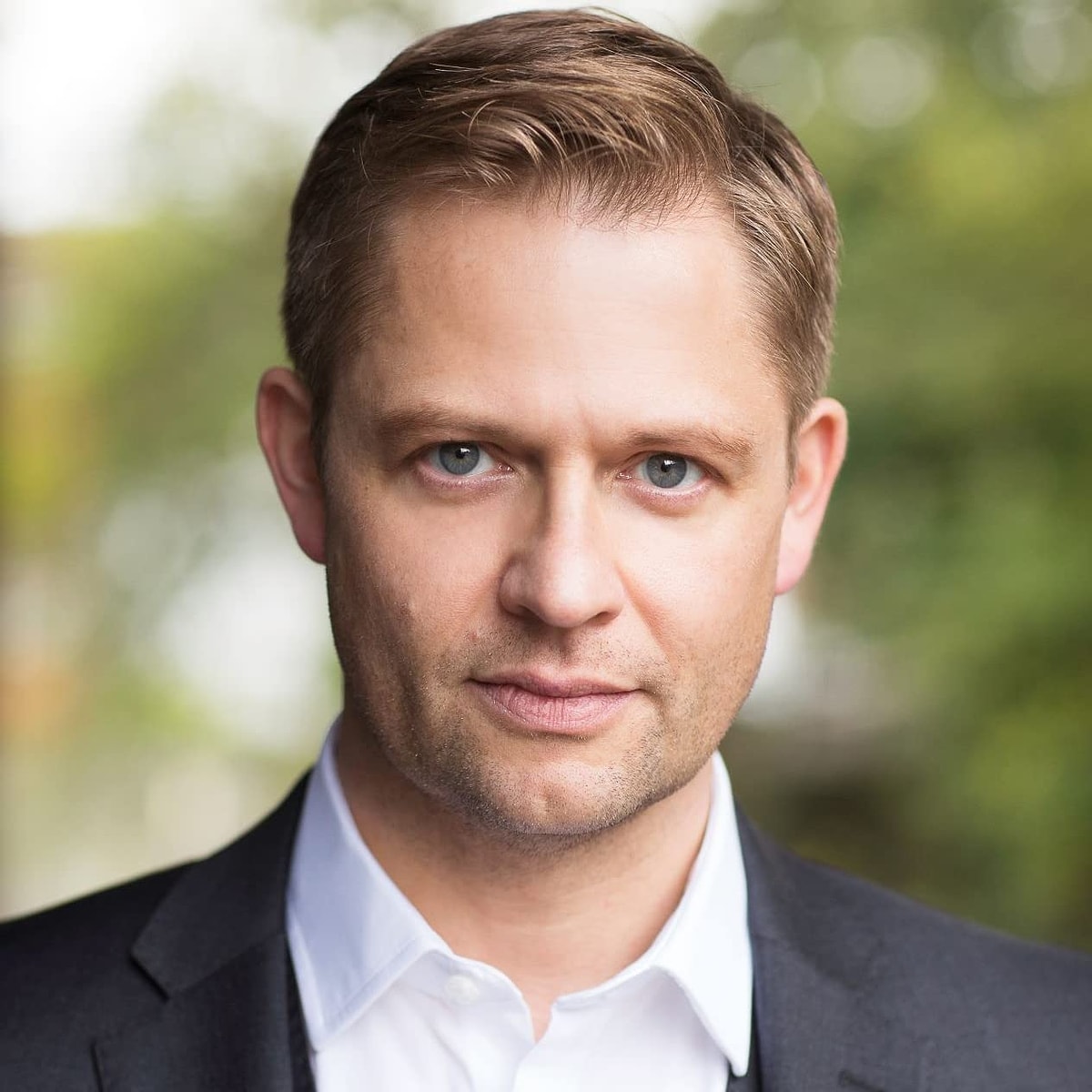 James Chalmers Nereli, Kaç Yaşında? - Onedio