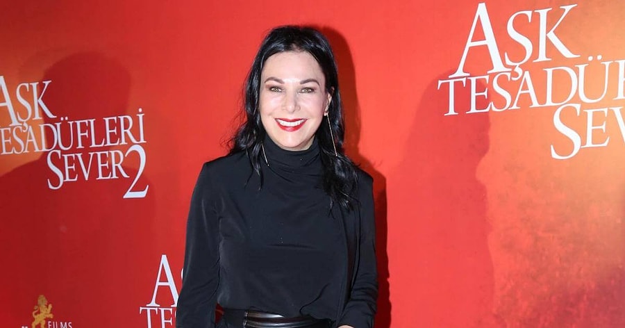 Şenay Gürler Kimdir, Kaç Yaşında, Nerelir? - Onedio