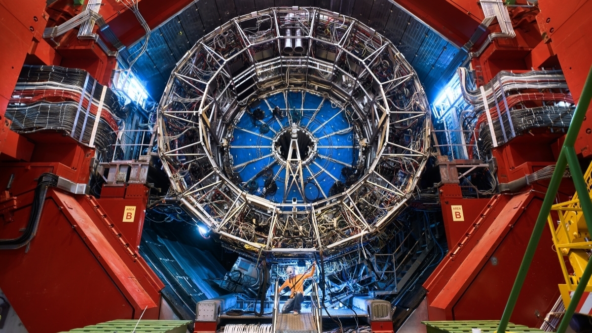CERN'deki Büyük Hadron Çarpıştırıcısı, 3 Yıl Aradan Sonra Yeniden ...