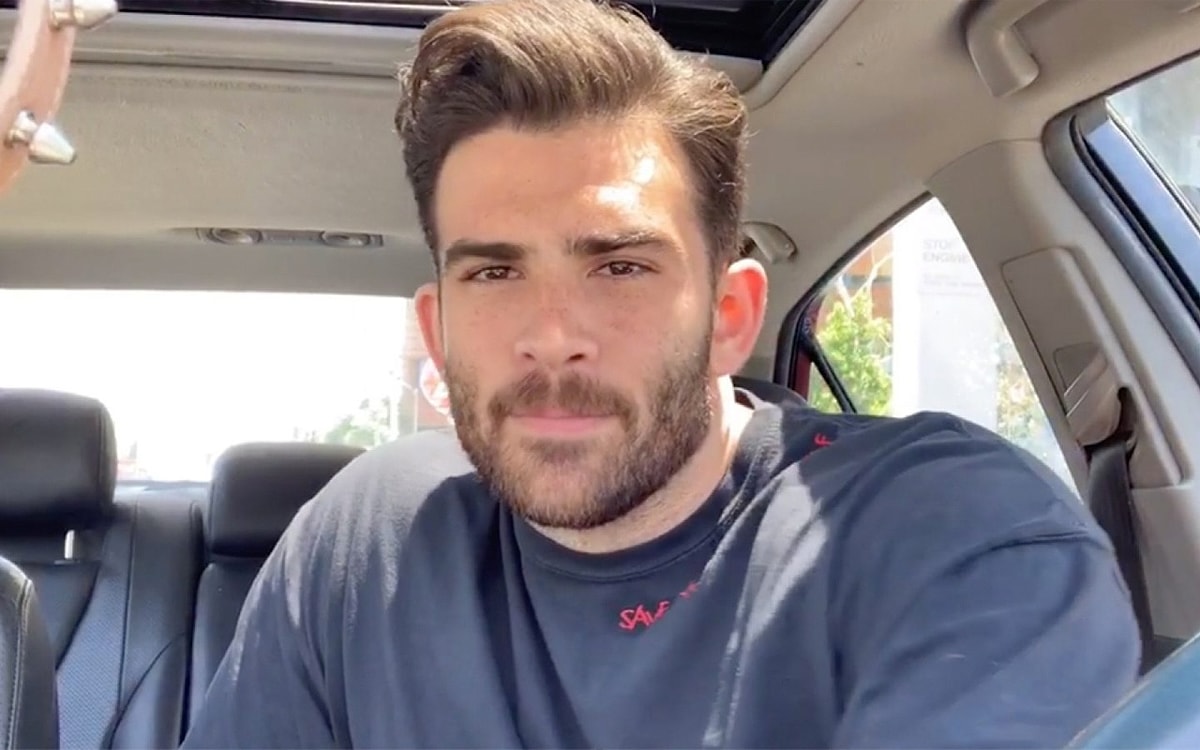 Who is Hasan Piker? Is He Muslim? Turkish? Married? - Onedio