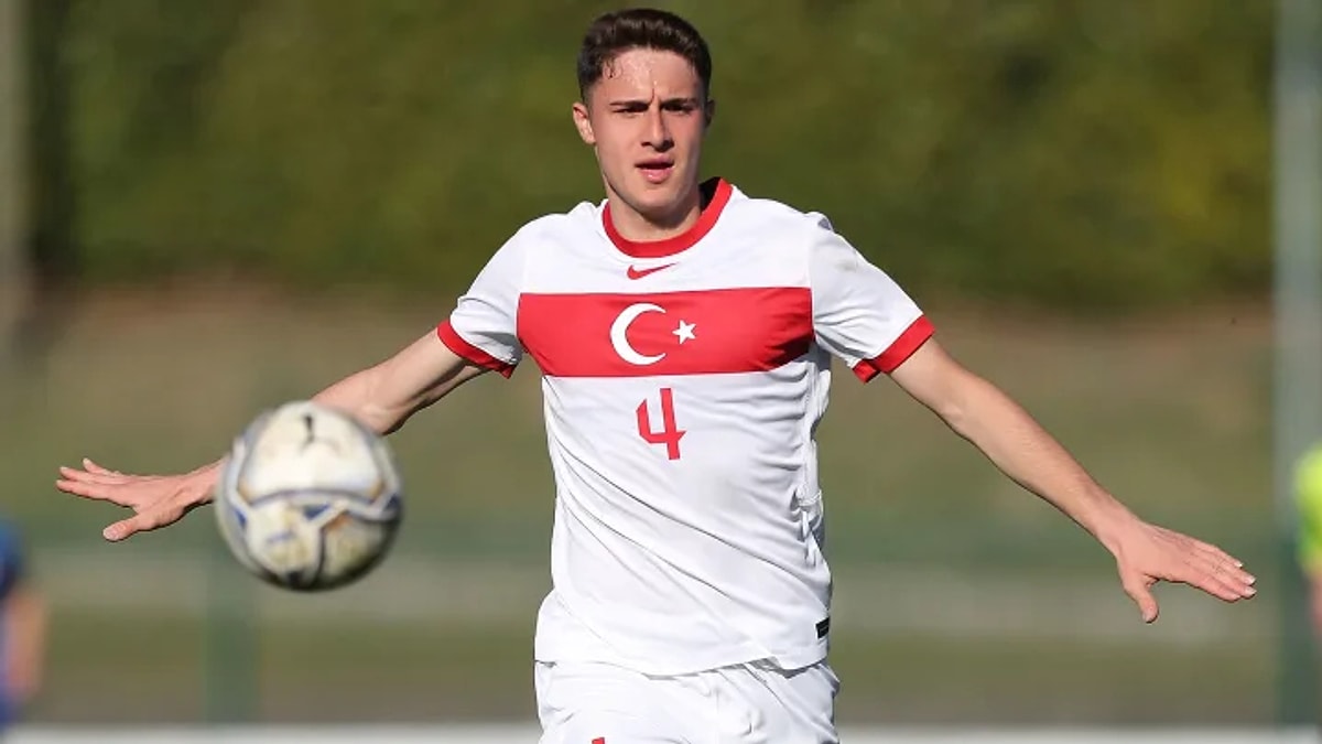 Efe Arda Koyuncu Kimdir? - Onedio