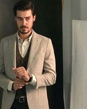 Berkay Veli Kimdir? Berkay Veli Kaç Yaşında ve Nereli? Berkay Veli Evli ...