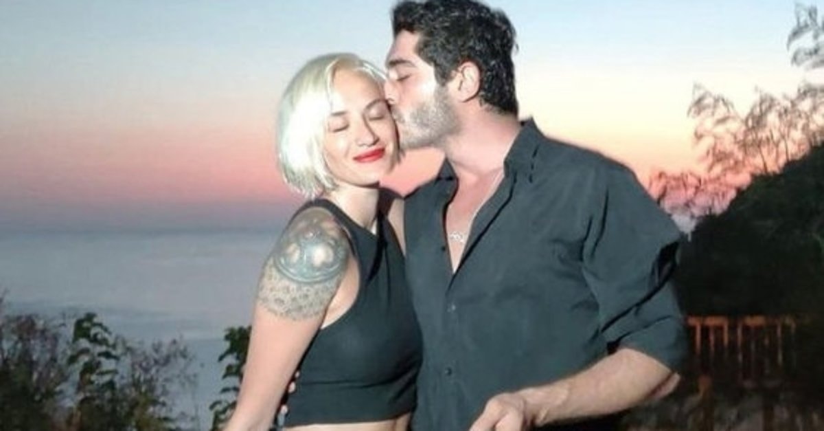 Didem Soydan'ın "Aşık Olduğum Kişi Hala Aynı İsmini Veremem Ailesi Var ...