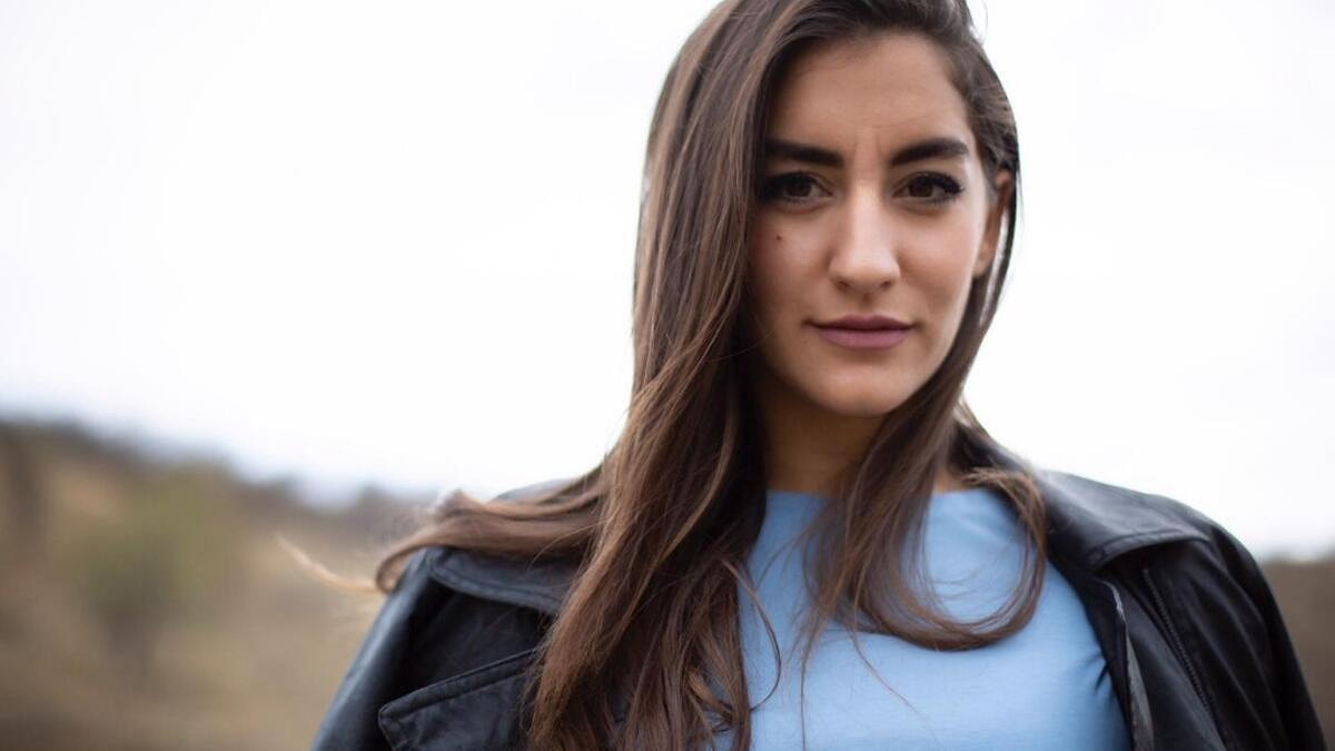 Naz Göktan Kimdir, - Onedio