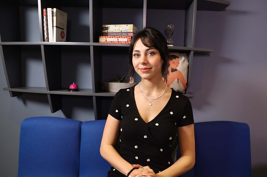 Buket Sena Özdemir Kimdir - Onedio
