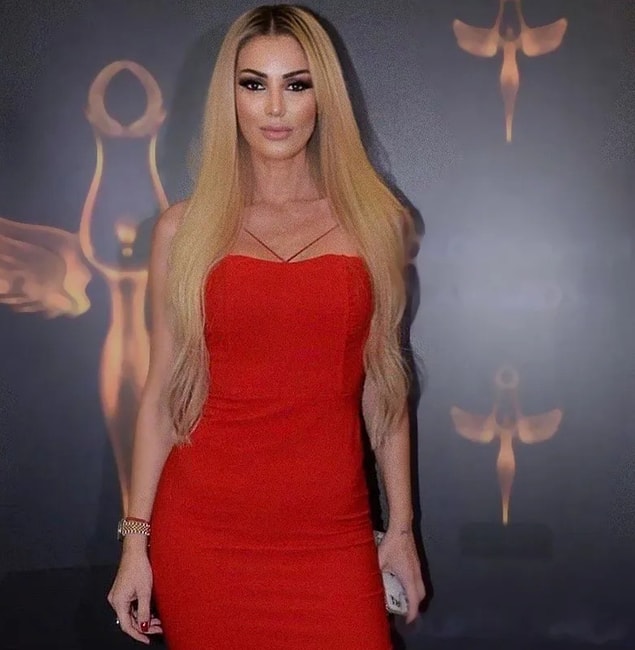 Petek Dinçöz Kimdir, Nereli ve Kaç Yaşında? Petek Dinçöz'ün Hayatı ve ...