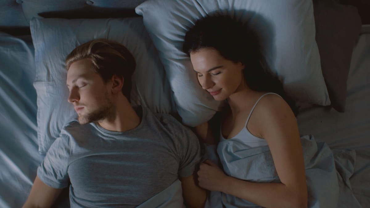Jealousy goes Over-board on Lifetime's 'Sleeping With a Killer' - Onedio