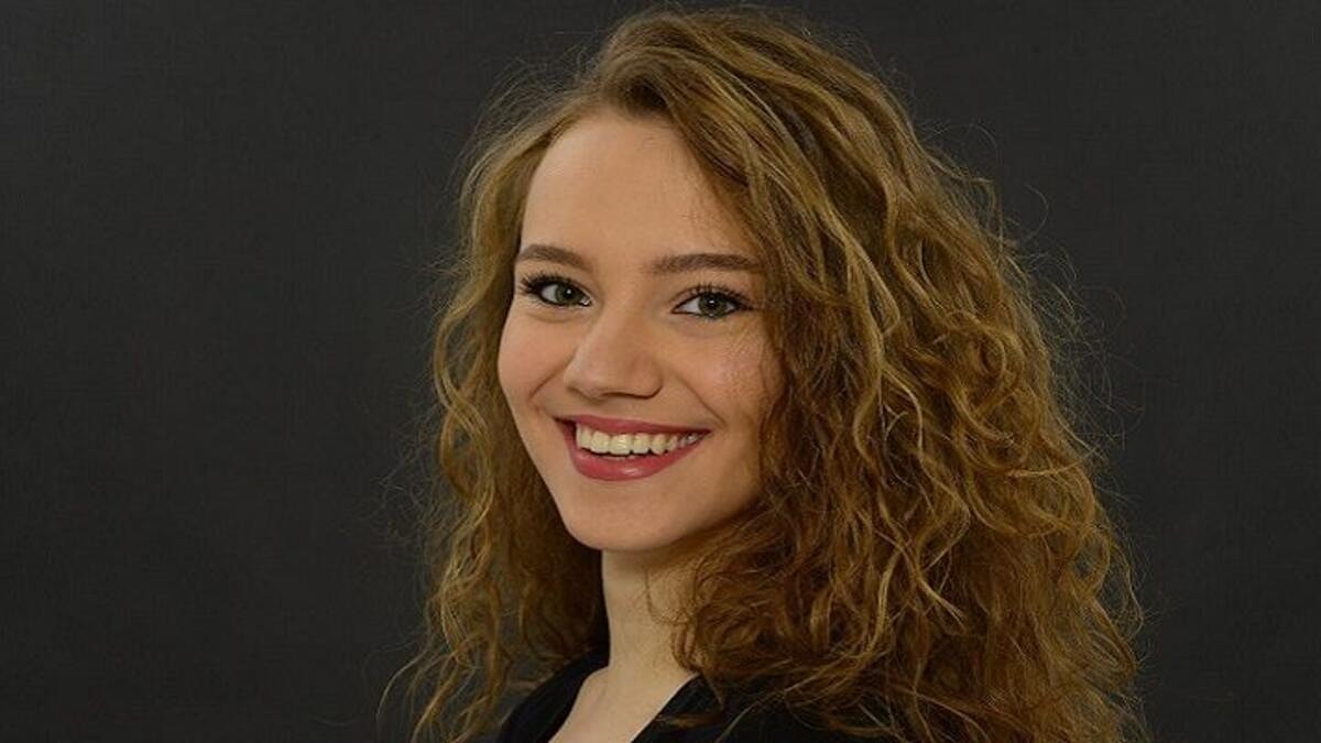 Eslem Akar Kimdir, Kaç Yaşında? Eslem Akar Hangi Yapımlarda Rol Aldı ...