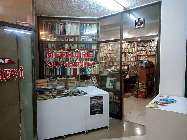 Ankara'da Geçmişin Kapılarını Kitapseverlere Aralayan Sahaf Dükkanları