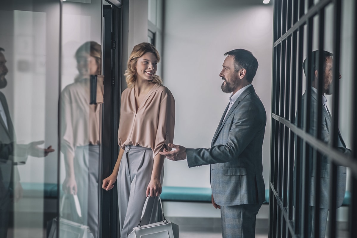 Zarafet Eğitmeni Semra Binay: "Sosyal Medya, Nezaket Kültürünü Zedeledi" - Onedio