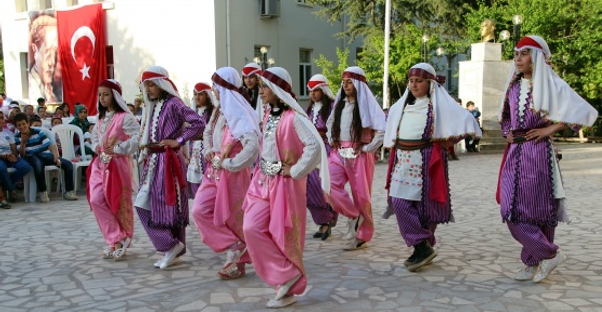 Türk Ticaret Kültüründe Yeri Çok Önemli Olan Ahilik Hakkında Bilmeniz ...