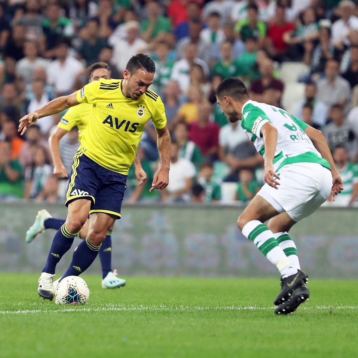 Mevlüt Erdinç Futbolu Bıraktığını Duyurdu! - Onedio