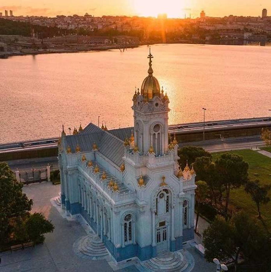 Sveti Stefan Kilisesi - Onedio