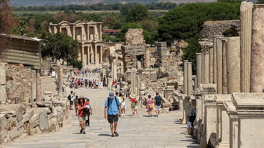 Efes Antik Kenti Hakkında Kısa Bilgi: Ne Zaman Yapıldı? - Onedio
