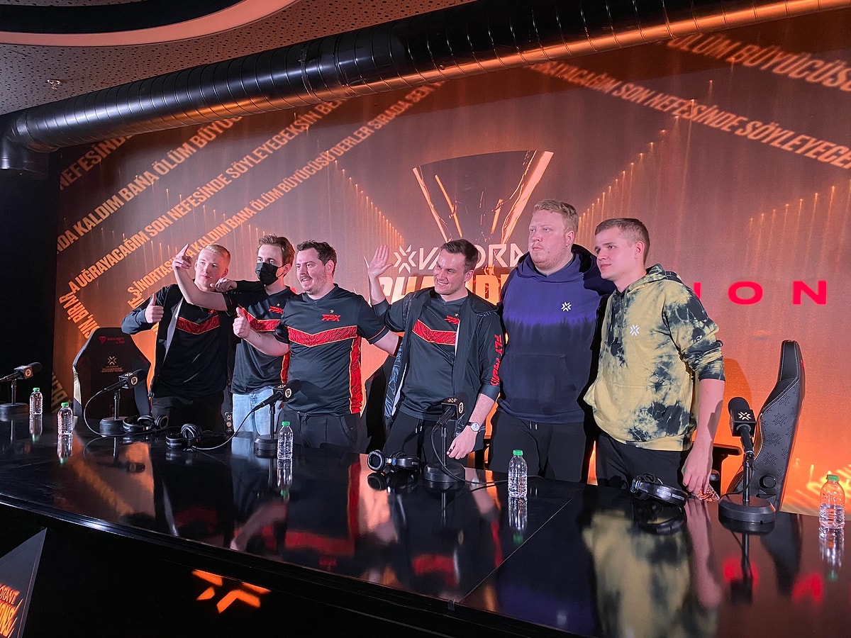 VALORANT Champions İstanbul 2022 FPX - XSET Maçı - Onedio