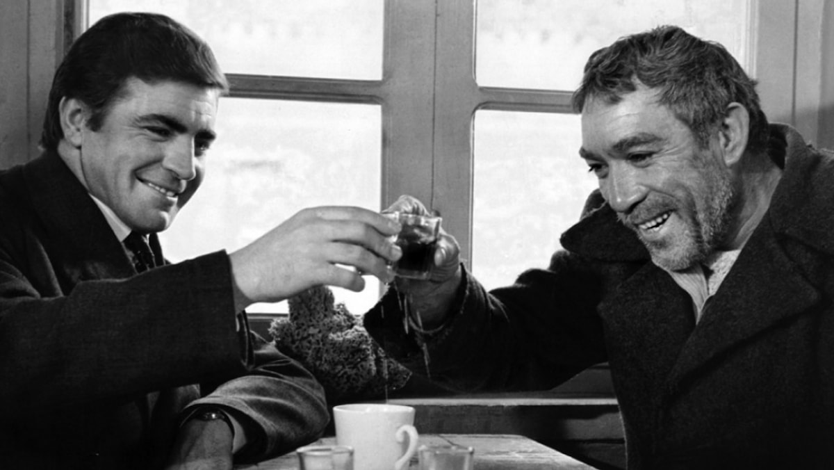 Zorba the Greek Konusu Nedir, Oyuncuları Kimler? - Onedio