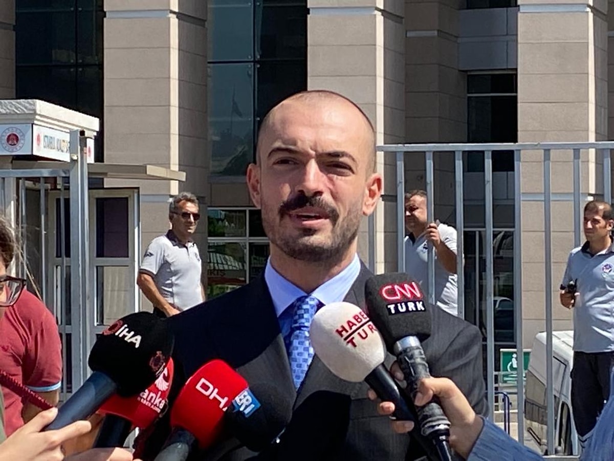 Emek Emre Kim, Kaç Yaşında ve Nereli? - Onedio