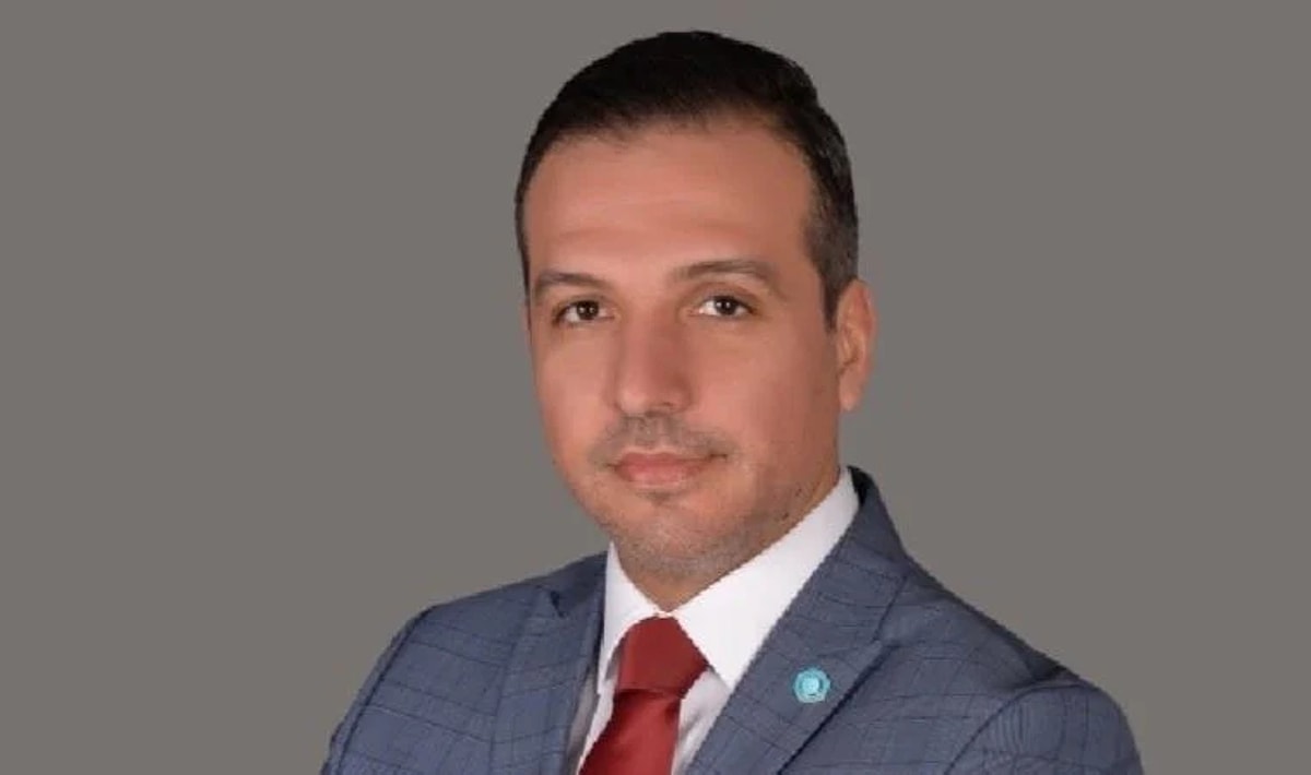 İYİ Parti Kürşad Zorlu Kimdir, Neden İstifa Etti? - Onedio