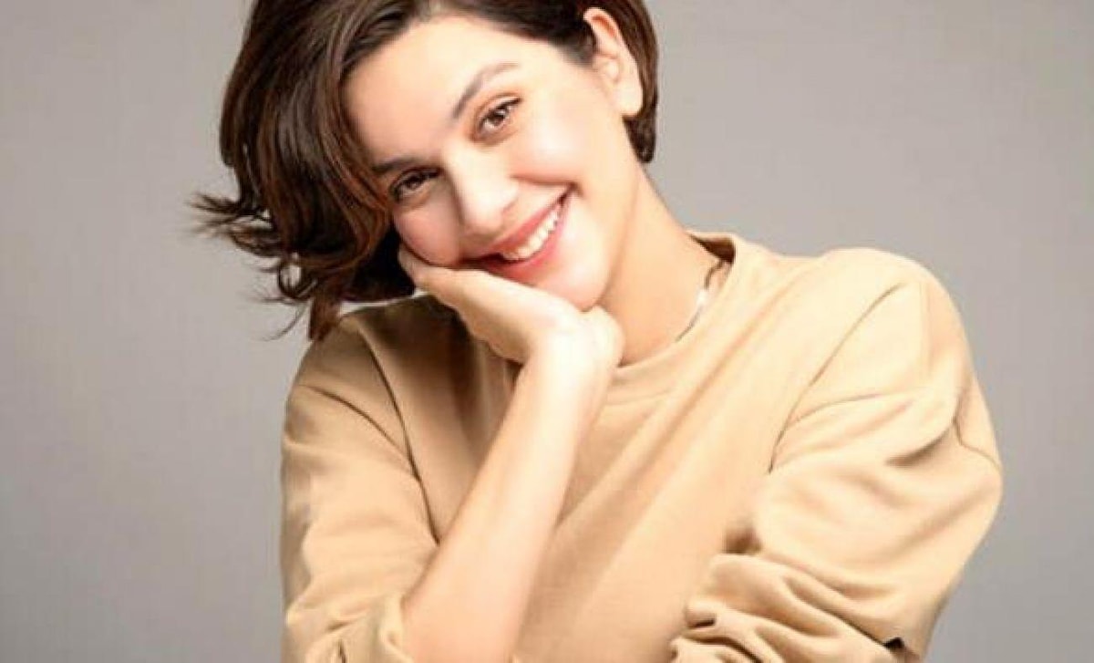 Ay Burcu Kova Nedir, Ay Kova Ünlüleri! - Onedio