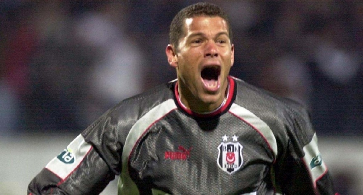 Beşiktaş Tarihine Geçmiş Efsane Yabancı Futbolcular - Onedio